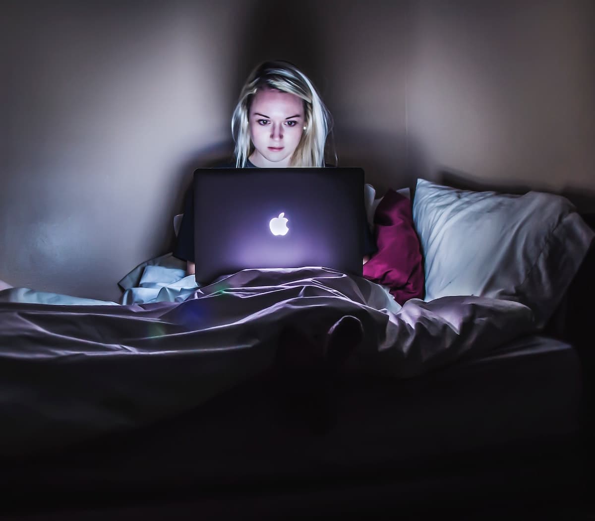 How To Respond to Negative Reviews: 5 Examples - Podium