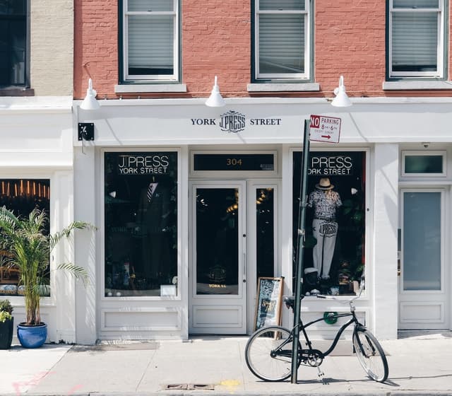 What is Podium Software? Learn How It Can Level Up Your Business - Podium