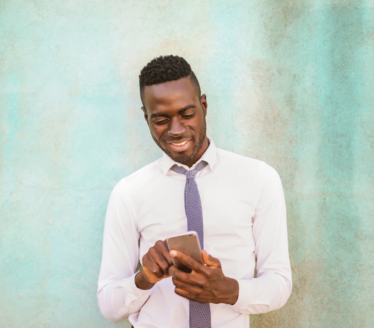 How to Add a Live Chat to Your Website in 6 Steps - Podium