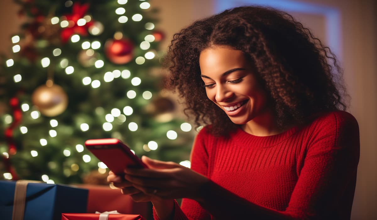 17 Holiday Facebook Post Ideas To Include In This Season’s Social Media ...