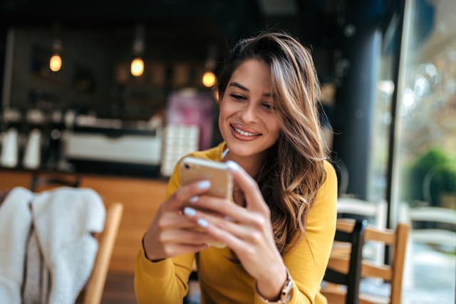 8 Financial Goal Examples for Business and How to Achieve Them - Podium